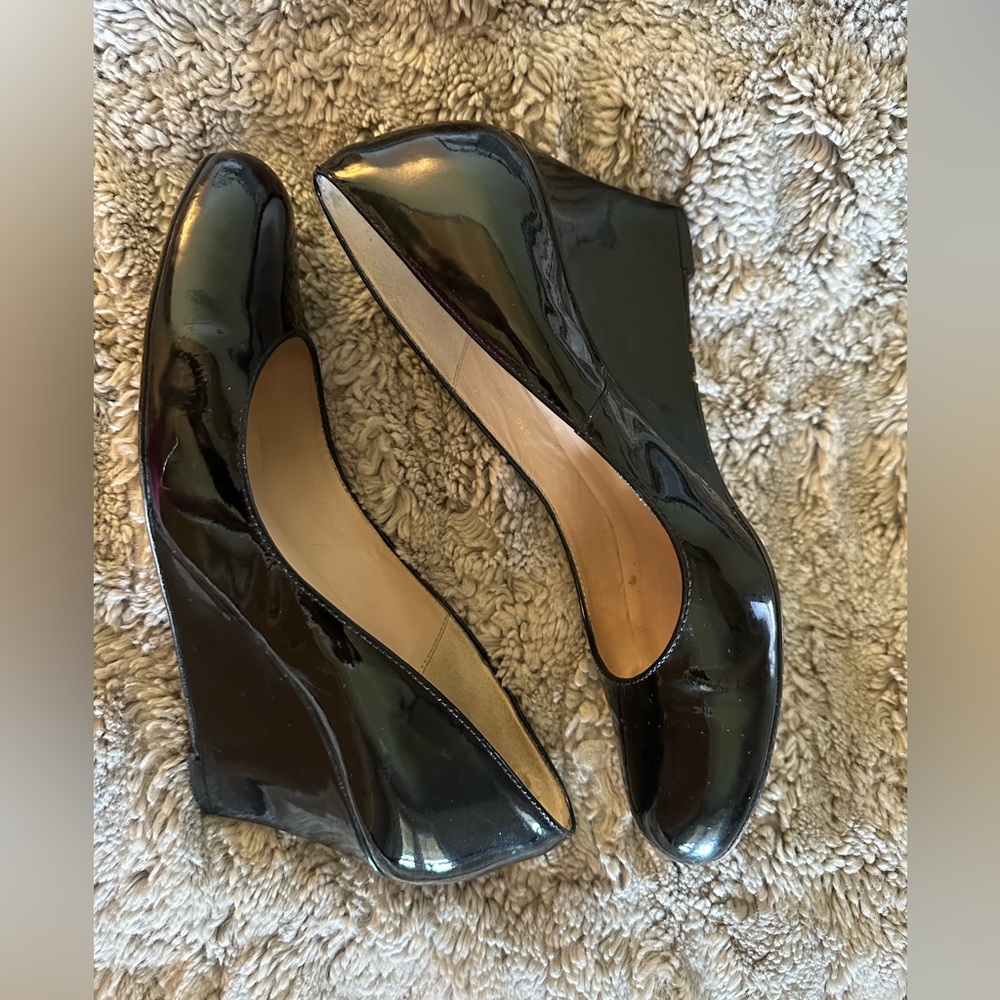 Lk Bennett Black Patent Leather Wedge Size 7 - Gem